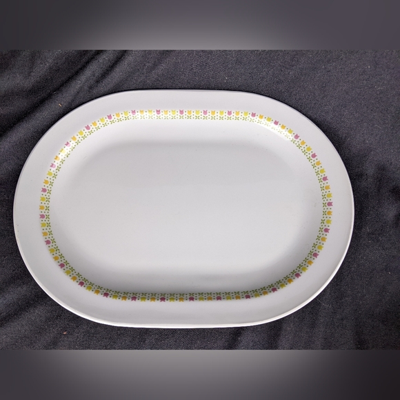 Corelle | Dining | Vintage Corelle Centura April Tulip Oval Serving ...